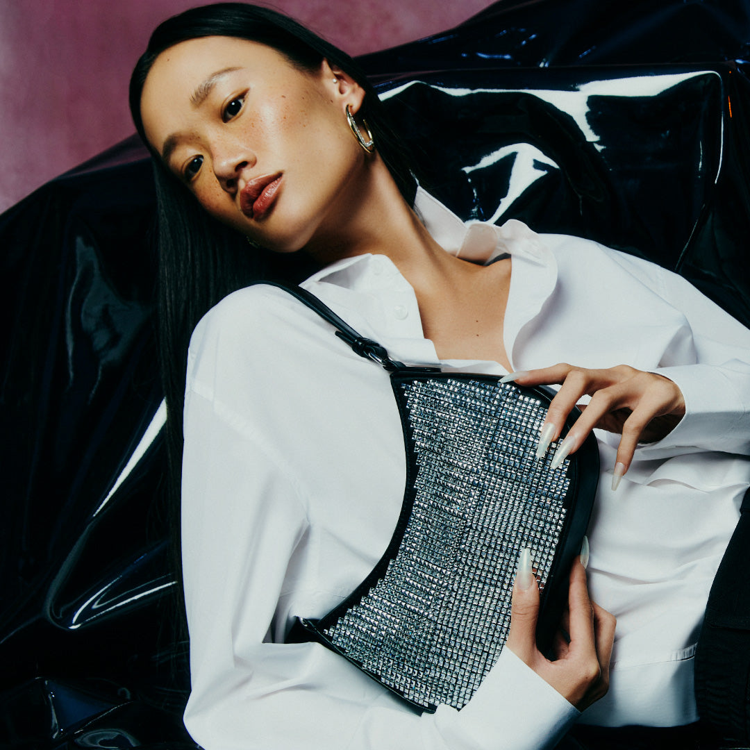 Lyn Infinite Collection กระเป๋า LYN Infinite ความคลาสสิคที่มีระดับ