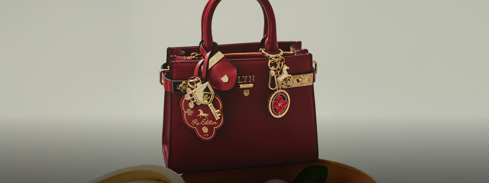 LYN Chinese New Year Collection 2026 : ร้านลินอย่างเป็นทางการ Lyn ...