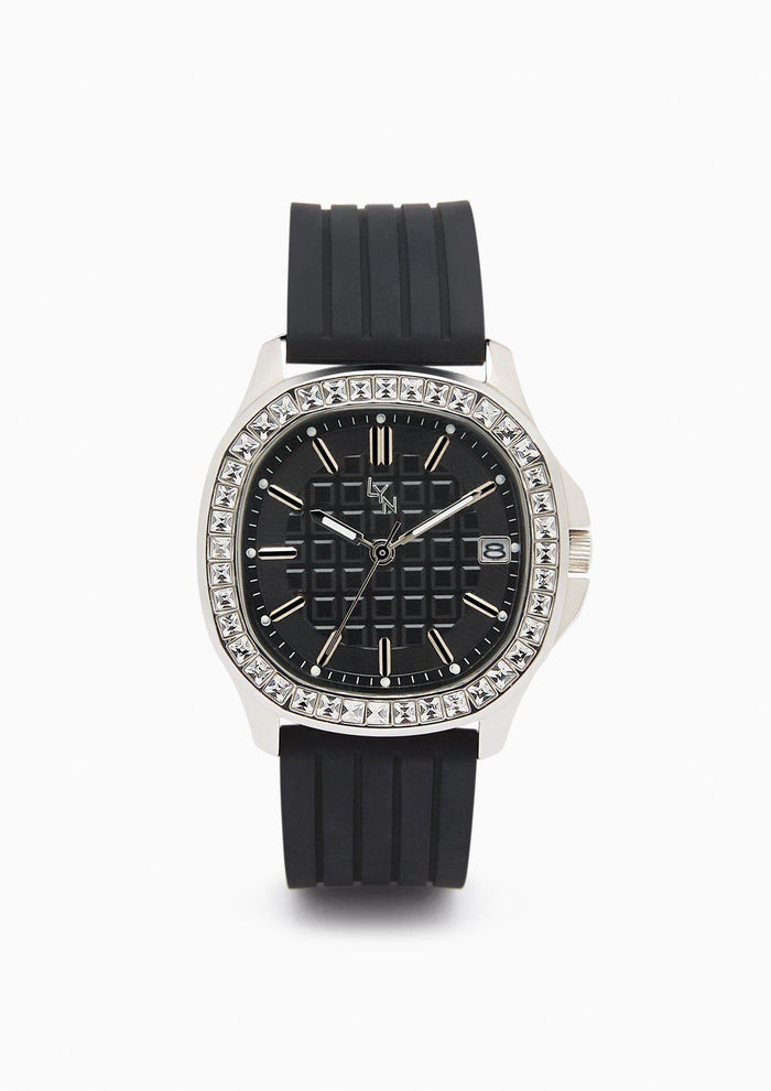 Discover Trendy Watches at LYN | Affordable Fashion Accessories