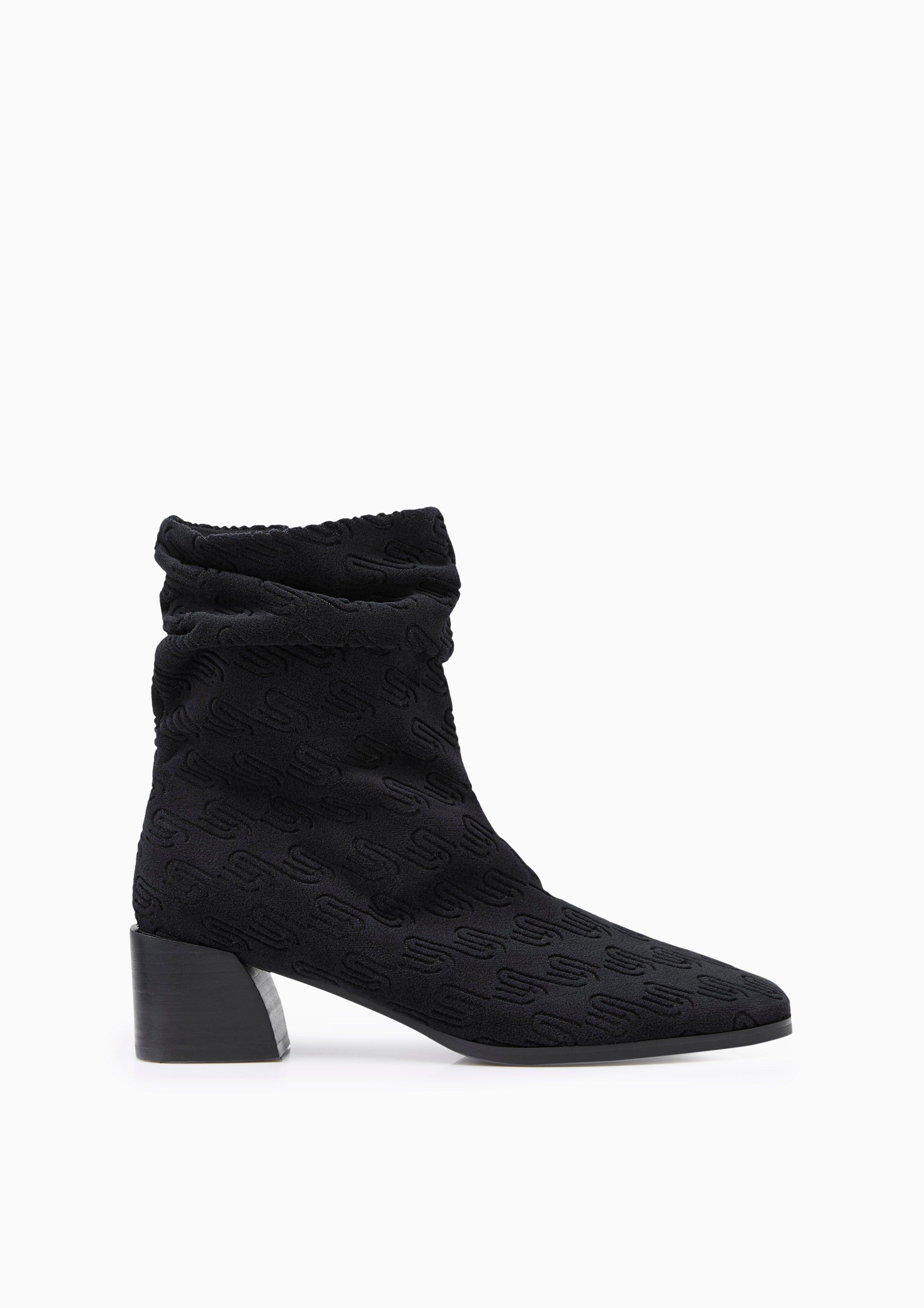 Howl Infinite Boots Black : ร้านลินออนไลน์อย่างเป็นทางการ | Lyn Online ...